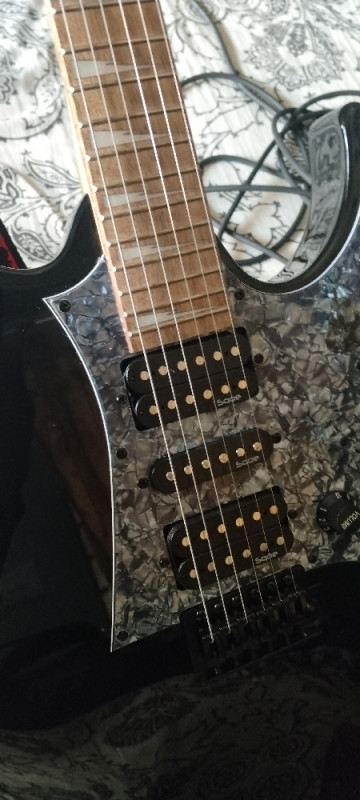 SQOE SEIB350 Black Super Strat RG series